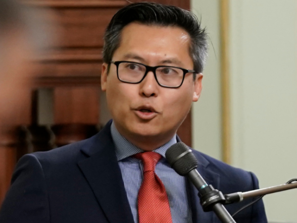 Lorenzo Rios launches challenge to Jim Costa