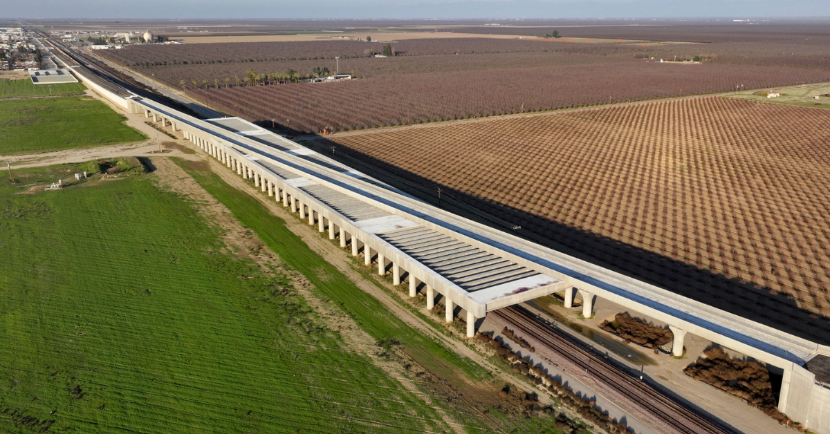 Feds pull $4 billion in funding from High-Speed Rail